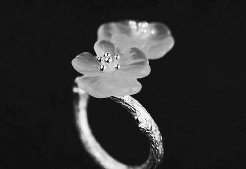 Кольцо с хрустальными цветами Sakura Dream серебро