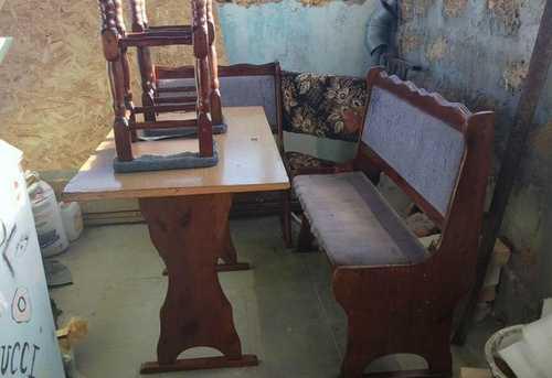 Деревянный Кухонный уголок со столом и стульями
