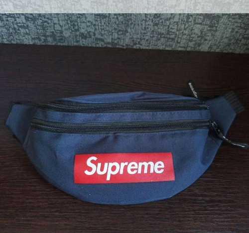 Поясная сумка supreme