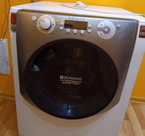 Стиральная машина Hotpoint Ariston AQ70F