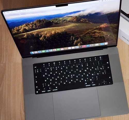 MacBook Pro 16 M1 Pro 16Gb/512Gb как Новый/рст/чек