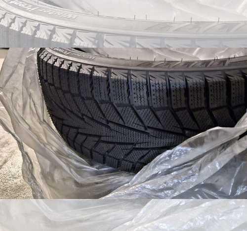 Hankook Winter I'Cept IZ2 225/45 R18