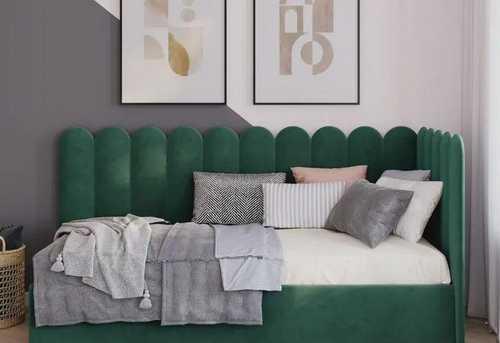 Зелёная мягкая детская кровать