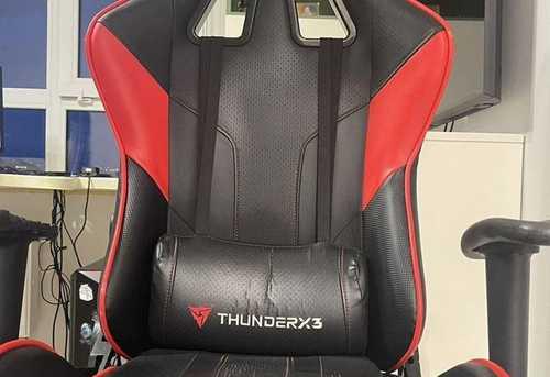 Продам игровое кресло thunderx3