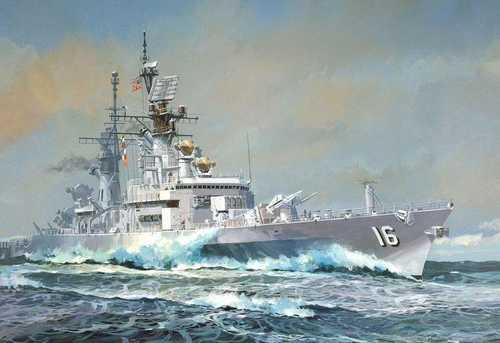 Сборная модель военного корабля "эсминец"
