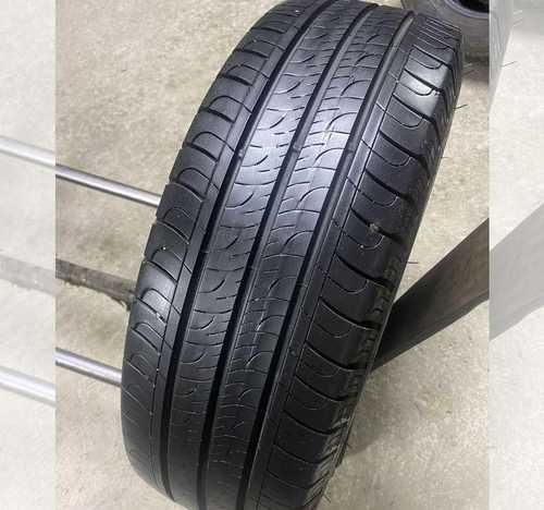 Goodyear EfficientGrip Cargo 205/65 R16C