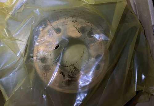 Тормозные диски, колодки Huyndai genesis 2014 года