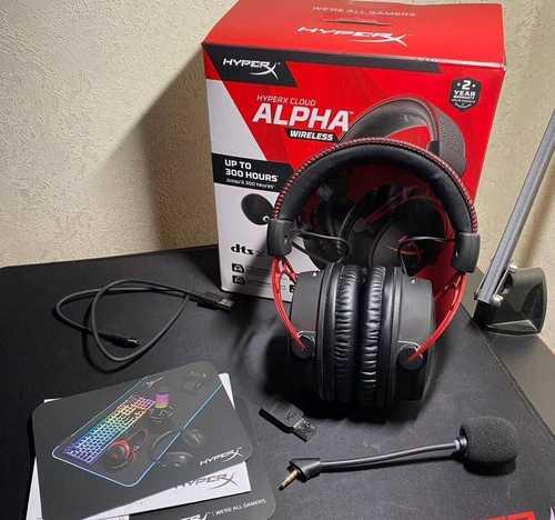 Наушники HyperX Cloud Alpha Wireless + коврик