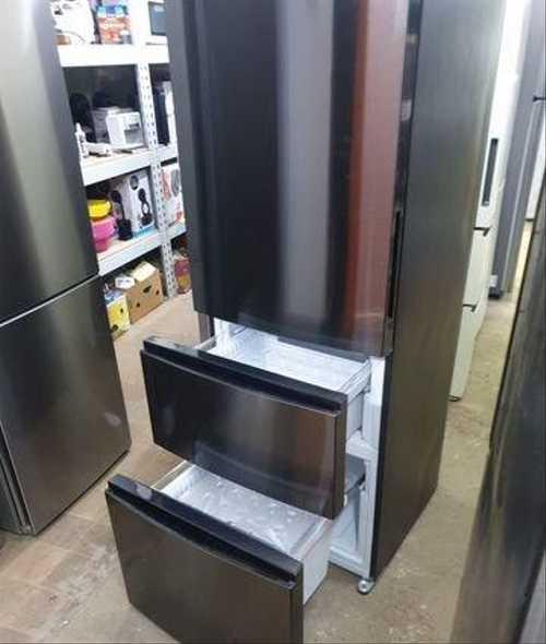 Новый холодильник Haier A2F737cbxg, черный