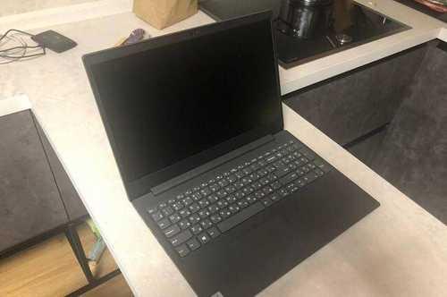 Ноутбук Lenovo V15-IIL 82C5