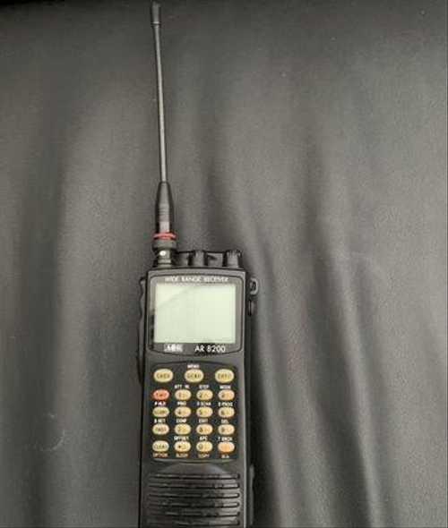 Сканирующий радиоприемник AOR AR 8200