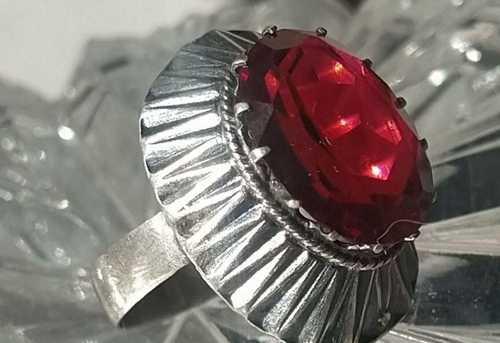 Серебряное кольцо перстень СССР 875 проба рубин