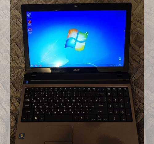 Ноутбук Acer Aspire 5560G