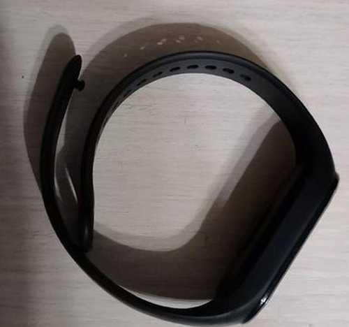 Часы mi band 7