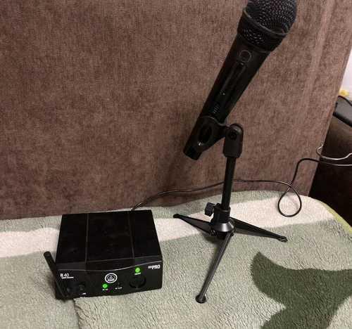 AKG mini PRO приемник  микрофон  стойка