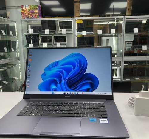 Huawei MateBook Core i3-11 4.1Ghz/ Ram 8Gb/ SSD