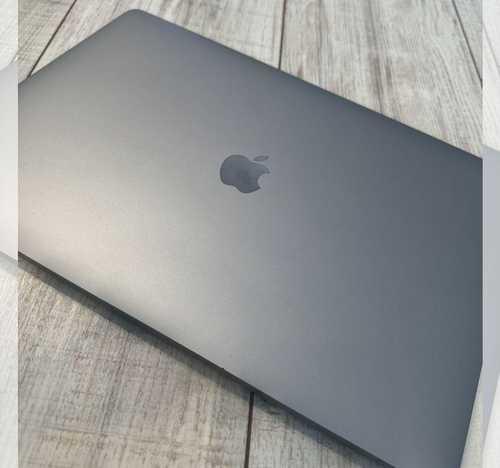 Apple macbook pro 15 2017