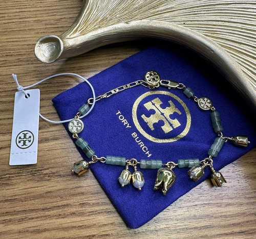 Браслет Tory Burch с чармами