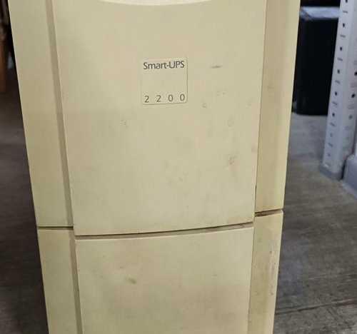 Ибп APC SMART UPS 2200 SU2200inet