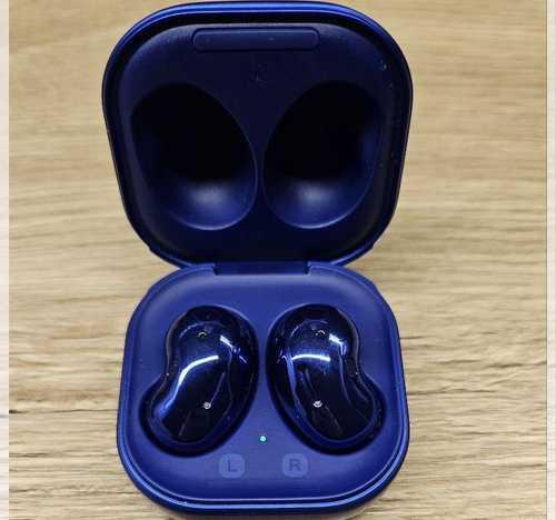 Наушники samsung galaxy buds live