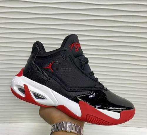 Кроссовки Nike Jordan Max Aura 4
