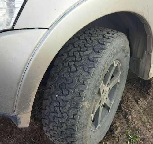 Michelin 4X4 A/T 275/65 R17 115