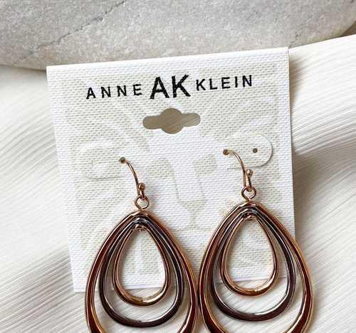 Новые серьги Anne Klein каплевидные ориг