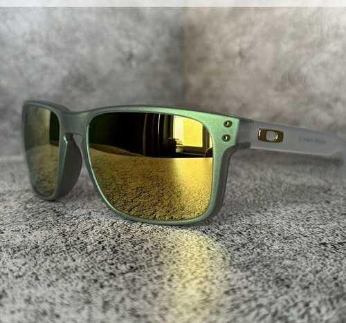 Эксклюзивные Oakley Holbrook Dark Jade 24k Plrzd