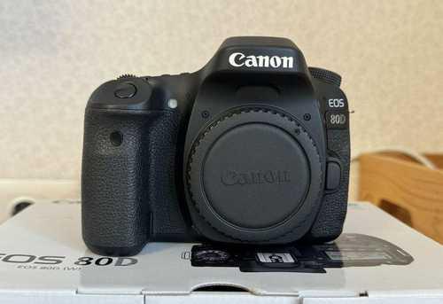 Зеркальный фотоаппарат Canon 80D