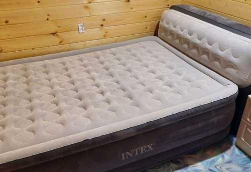 Надувная кровать двухспальная с встроенным насосом