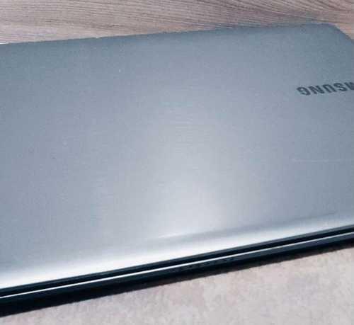 Продам ноутбук Samsung np270e5e