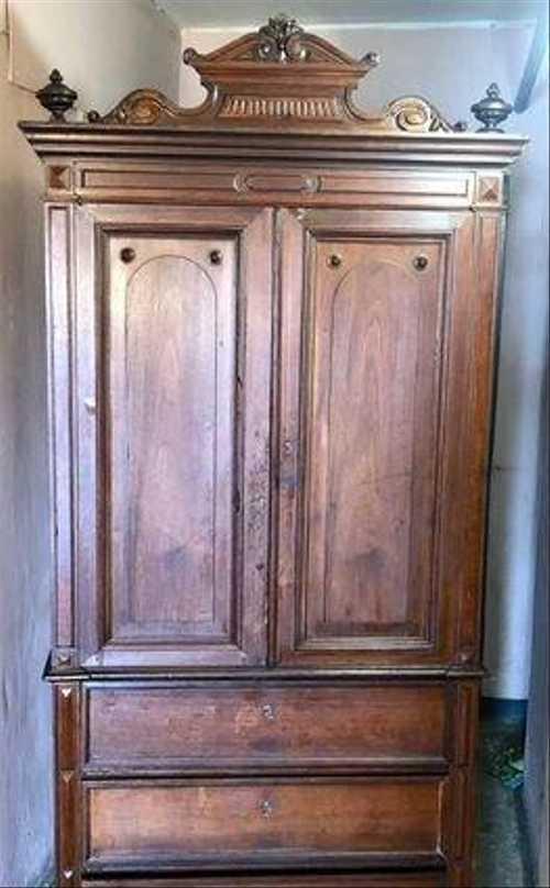 Антикварный шкаф 19 век Резной, Платяной