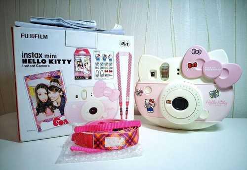 Instax mini Hello kitty / Kumamon (коллекционные)