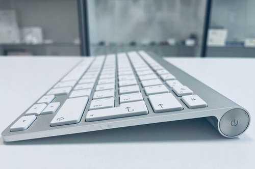 Apple Wireless Keyboard A1255