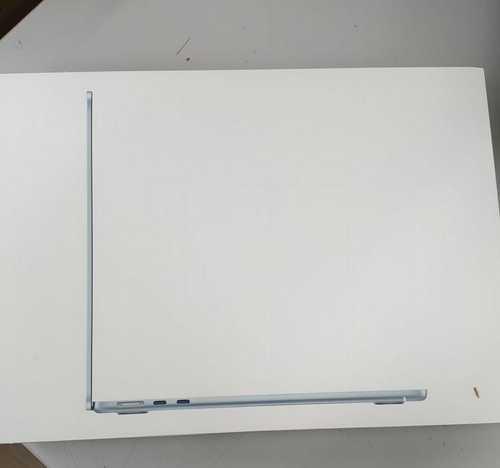 MacBook Air 13 (2025, M4), 256 ГБ, M4 (10-core), RAM 16 ГБ, GPU 8-core