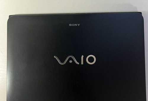 11.6" Sony VAIO SVE1113M1RP, 500 ГБ, E2-2000, RAM 4 ГБ, Radeon HD 7340