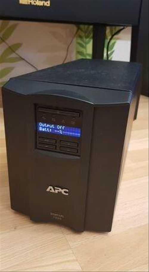 Ибп APC Smart-UPS 1000 SMT1000I