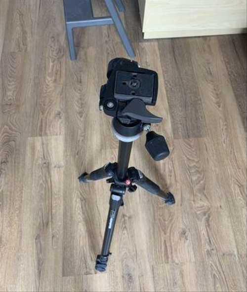 Штатив manfrotto 055XB и штативная головка 804RC2