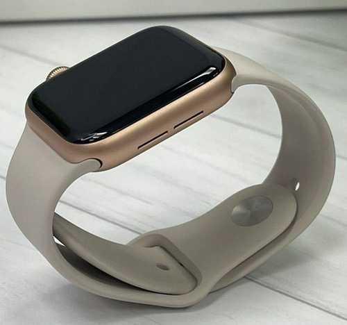 Apple Watch SE 40mm