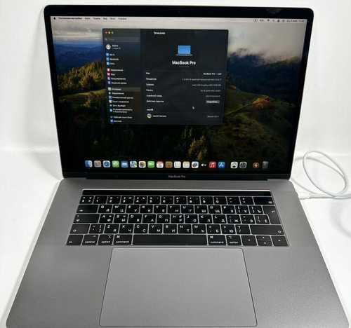 MacBook Pro 15 (2018), 512 ГБ, Core i7, 2.2 ГГц, RAM 16 ГБ, AMD Radeon Pro 555X 4 ГБ