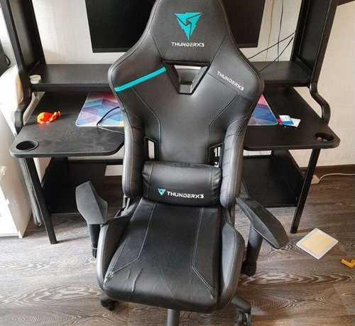 Игровое компьютерное кресло Thunder X3