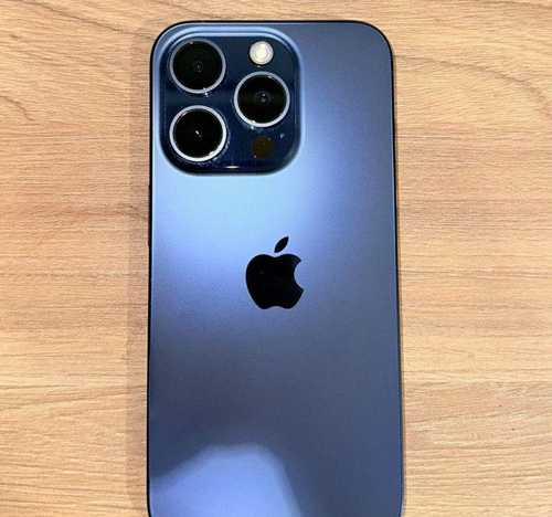 iPhone 15 Pro, 256 ГБ