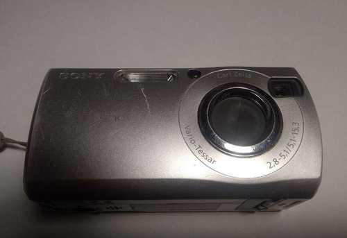 Компактный фотоаппарат sony dsc-s40