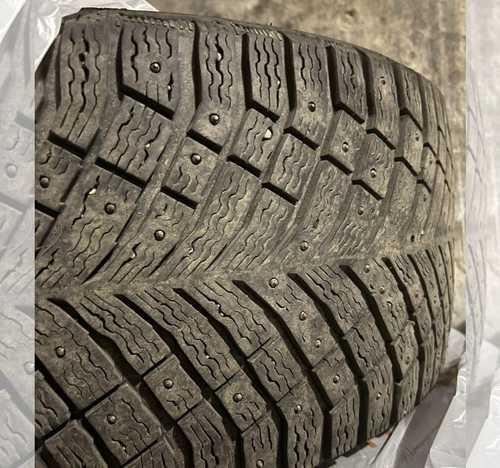 Michelin X-Ice North 4 255/40 R19 100H