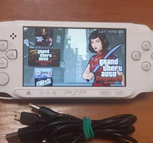 Sony psp e 1008