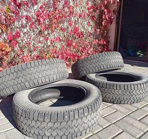 Yokohama Ice Guard F700Z 225/65 R18