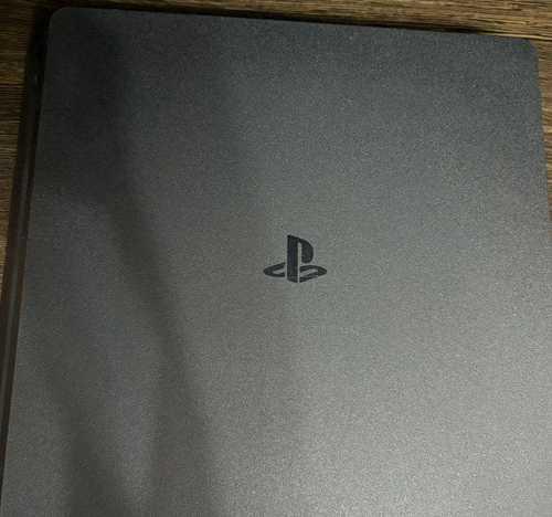 Игровая приставка ps4 slim 1000