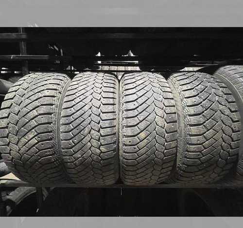 Gislaved Nord Frost 200 205/60 R16 92M