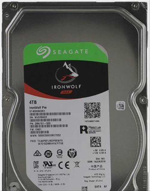 Внутренний жесткий диск Seagate 4 тб новый