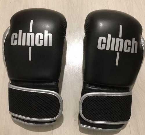 Боксерские перчатки clinch aero 14oz